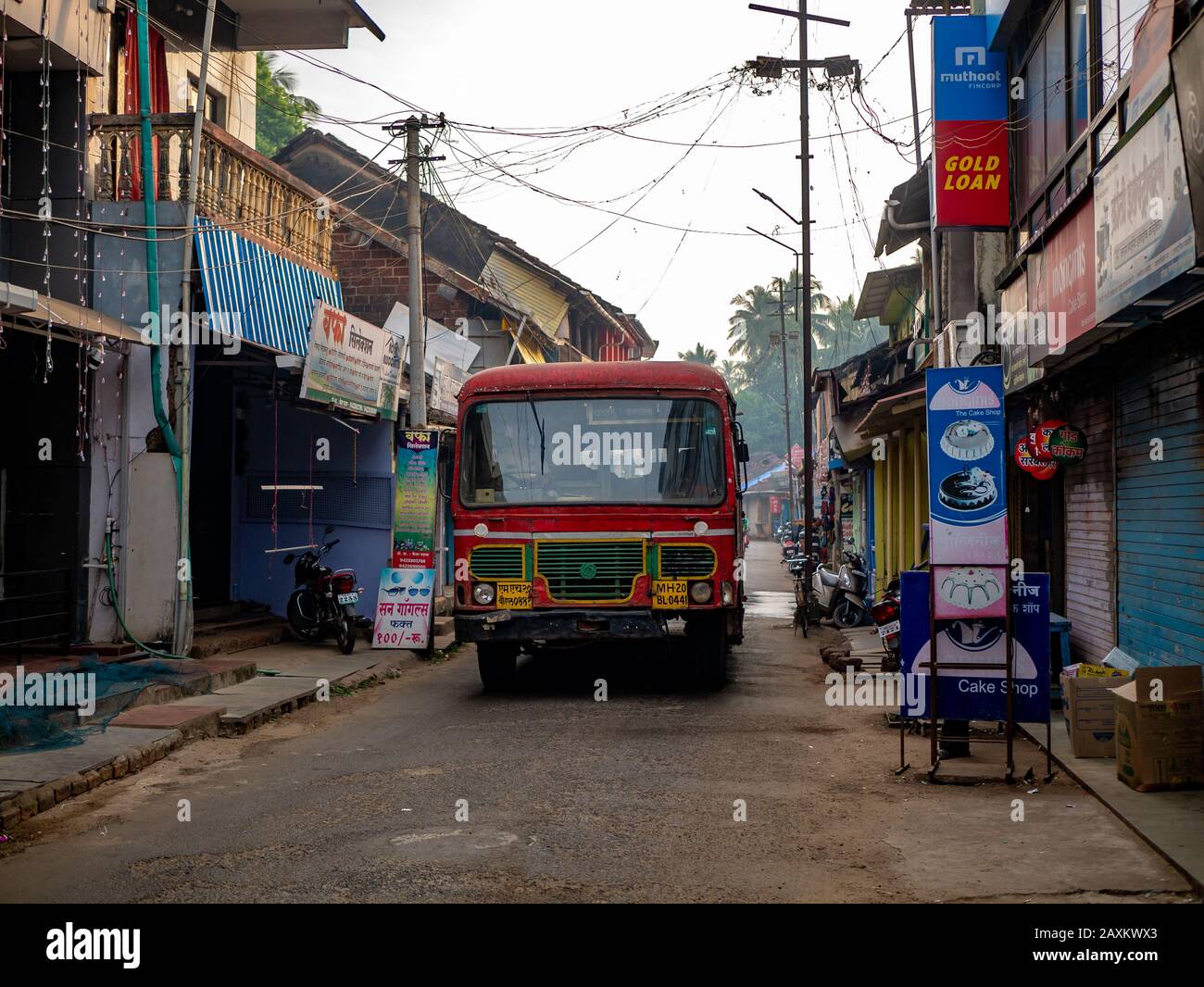 Bus in indian village hi-res stock photography and images - Alamy