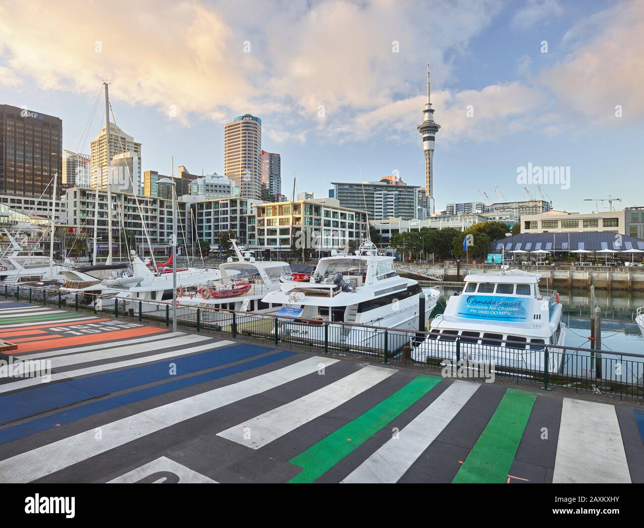 Famous auckland landmarks hi-res stock photography and images - Alamy