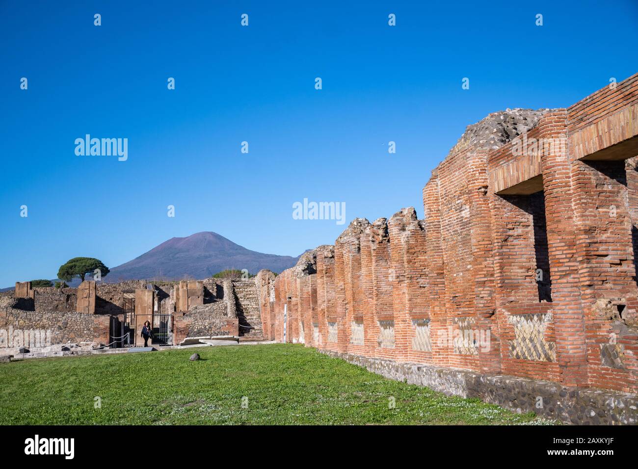 Central baths pompeii hi-res stock photography and images - Alamy