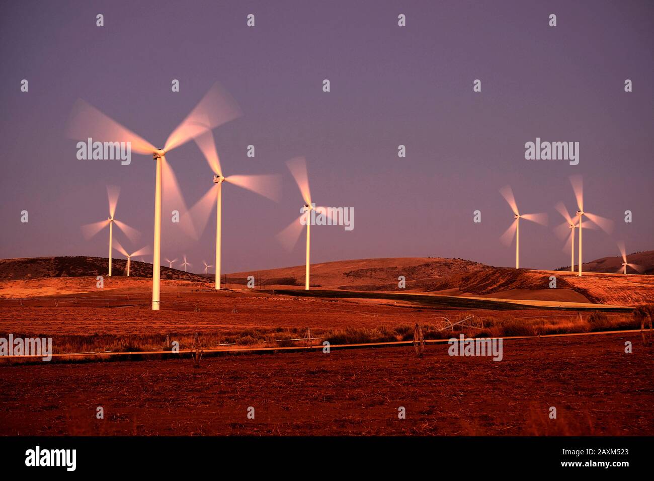 Fast spinning windmill hi-res stock photography and images - Alamy