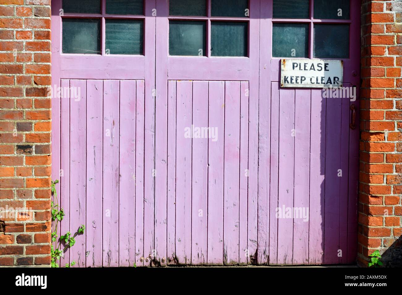 Clear sign hi-res stock photography and images - Alamy