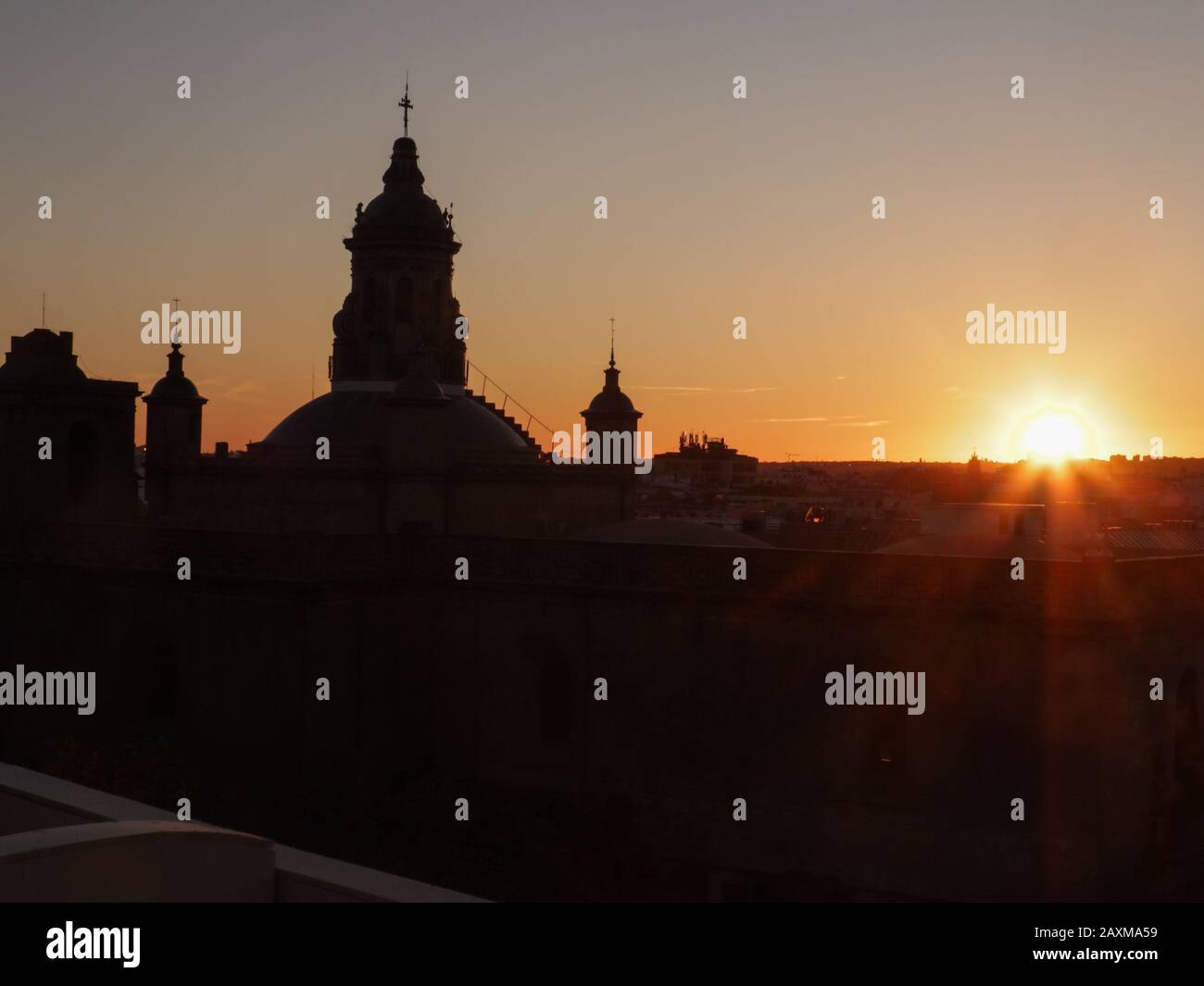 Amazing view from walkway hi-res stock photography and images - Alamy