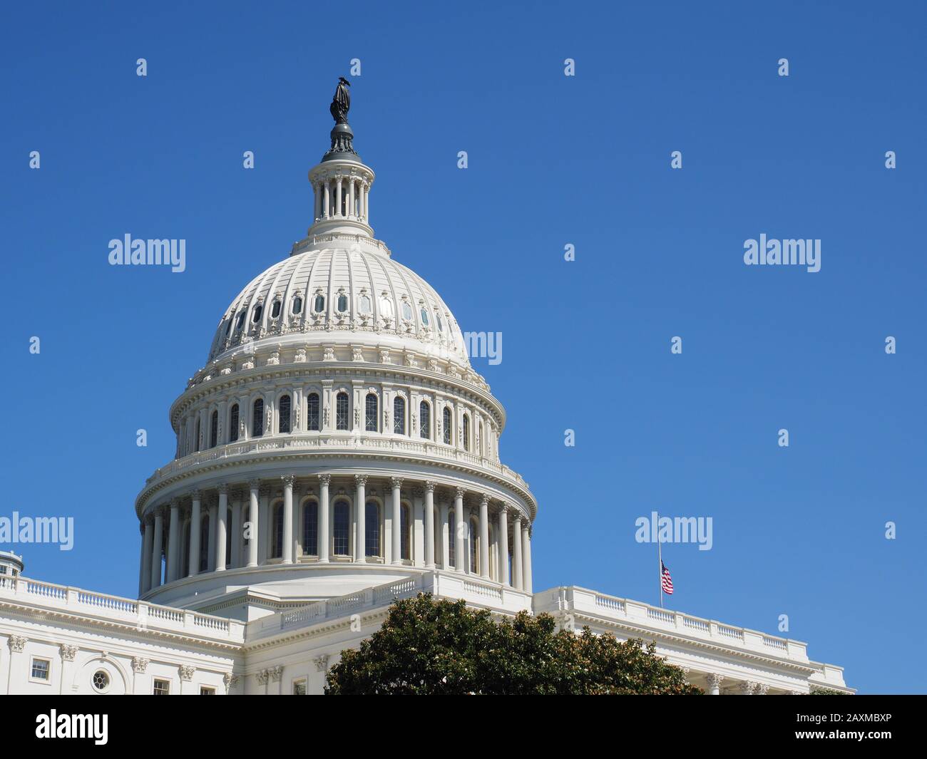 Dome Capitol building Stock Photo - Alamy