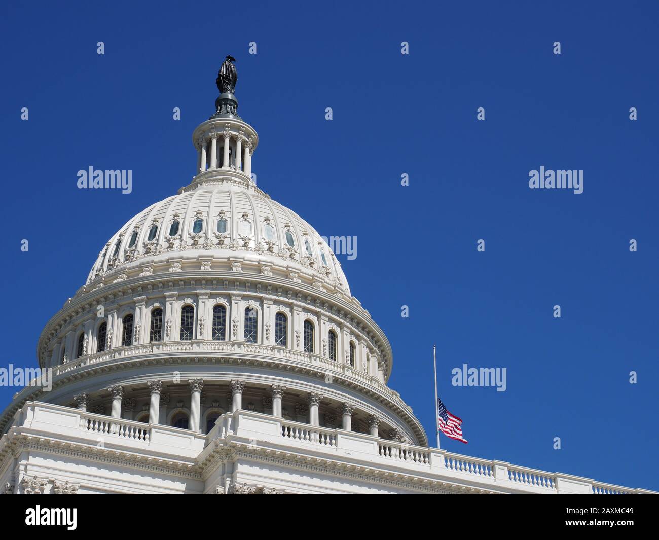 Dome Capitol building Stock Photo - Alamy