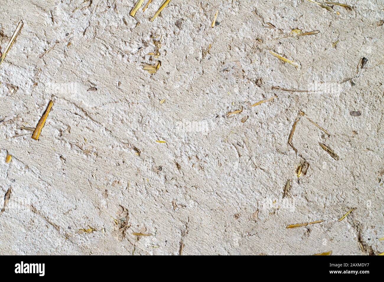Background of adobe clay plaster texture with straw Stock Photo - Alamy