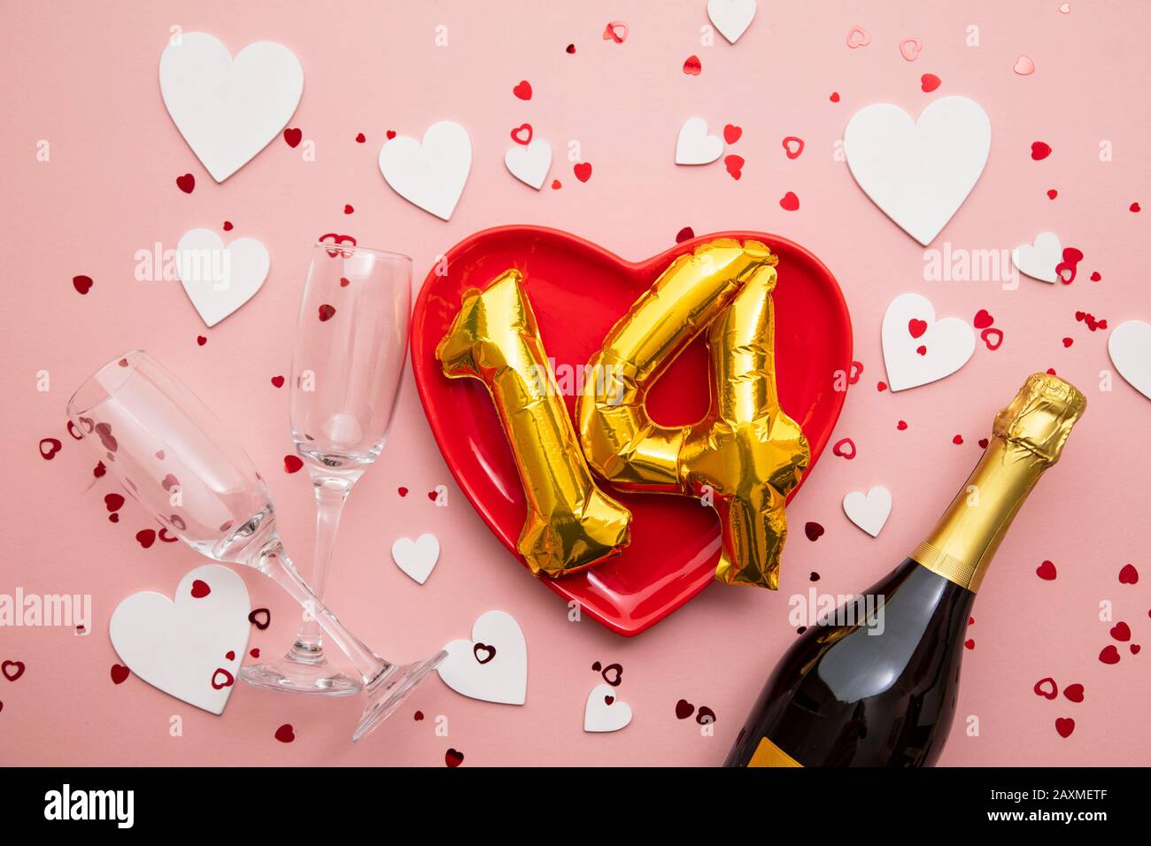 Valentines february hi-res stock photography and images - Alamy