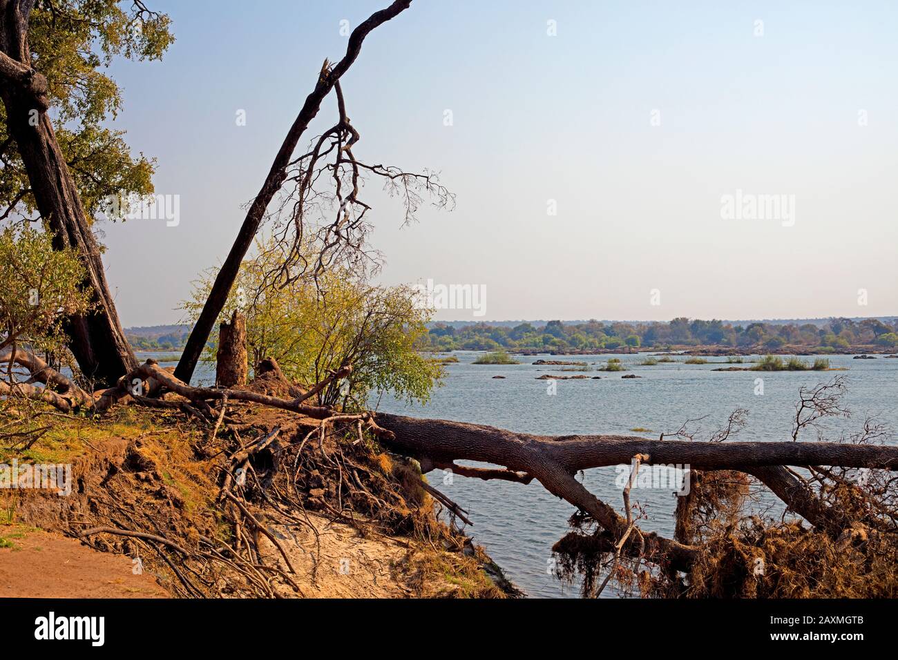 Zambezi escarpment hi-res stock photography and images - Alamy