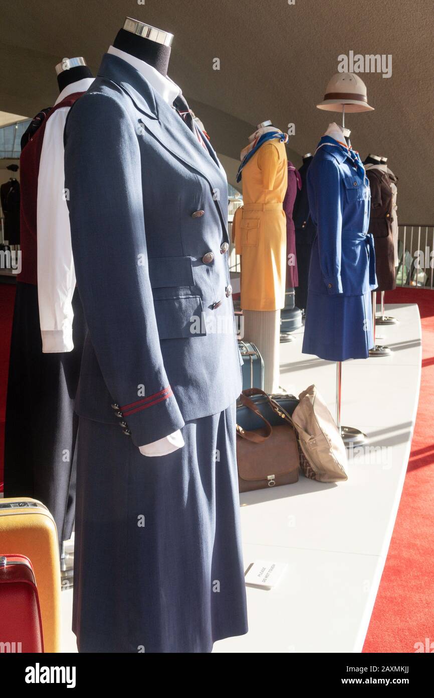 John f kennedy in uniform hi-res stock photography and images - Alamy