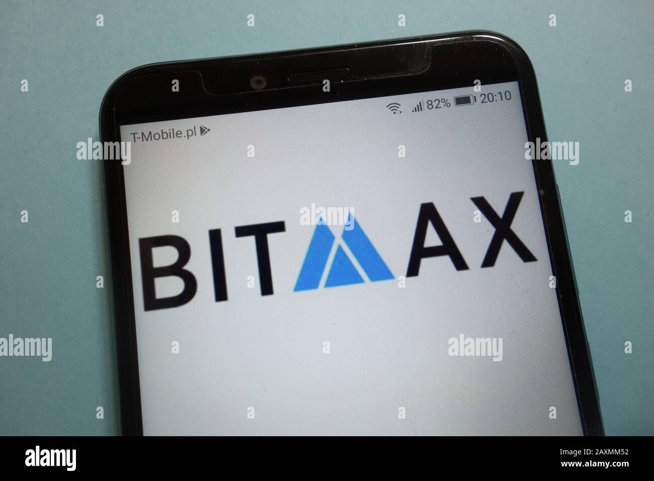 Bitmax cryptocurrency exchange logo on smartphone Stock Photo - Alamy