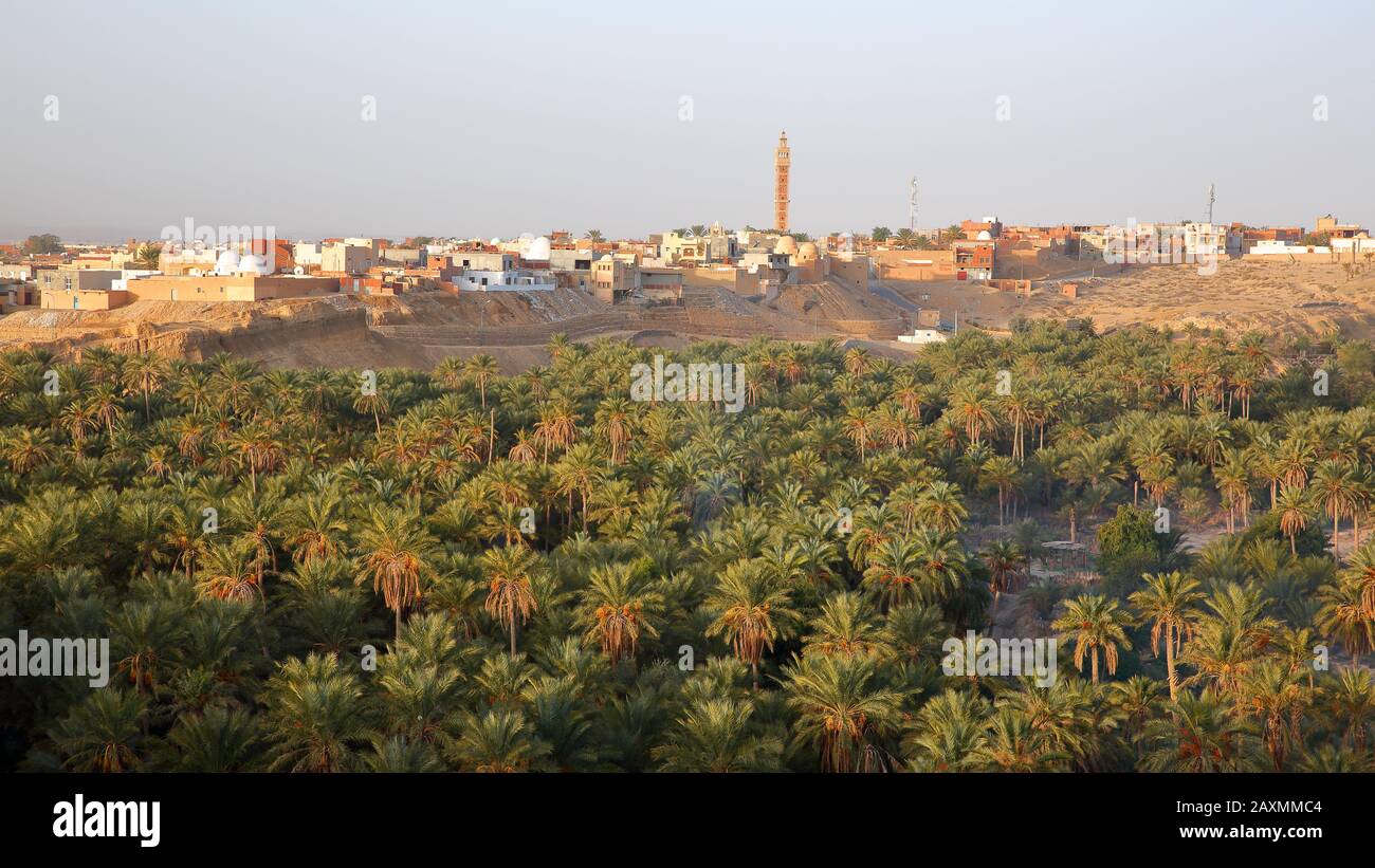 Nefta Tunisia High Resolution Stock Photography and Images - Alamy