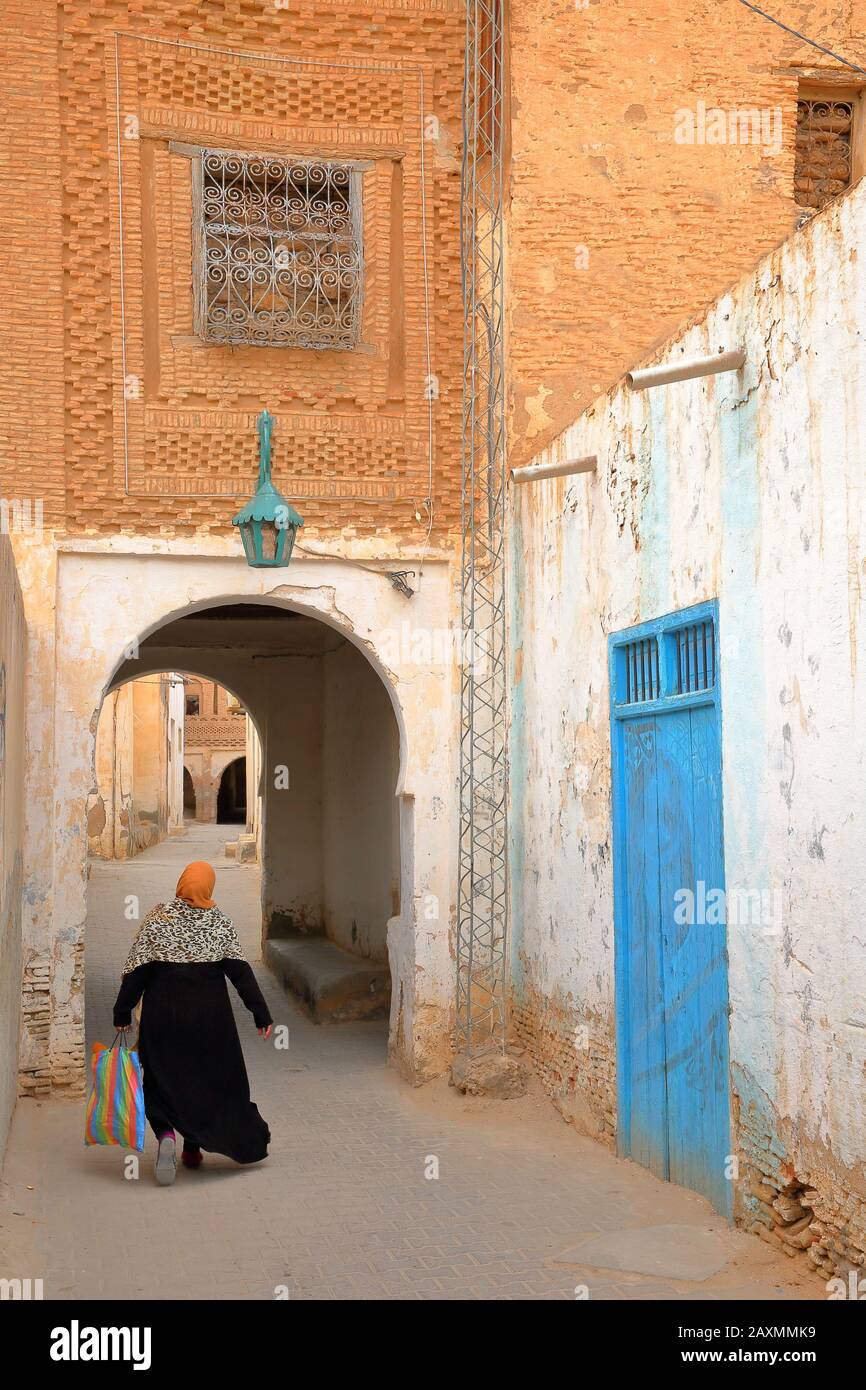 Nefta hi-res stock photography and images - Alamy