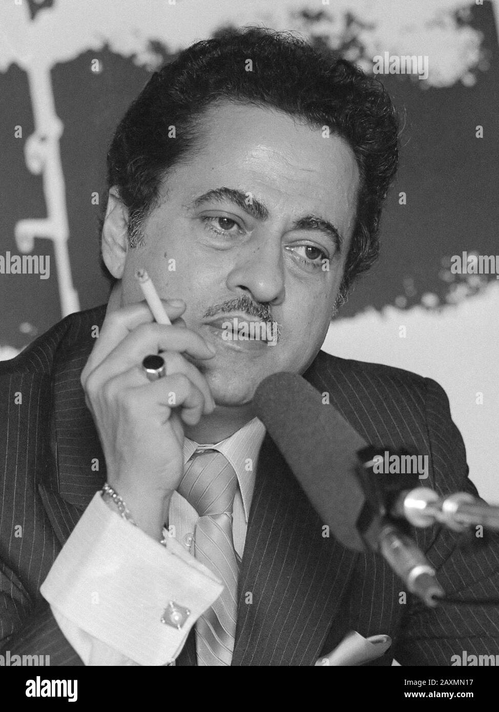 Edgardo paz barnica hi-res stock photography and images - Alamy