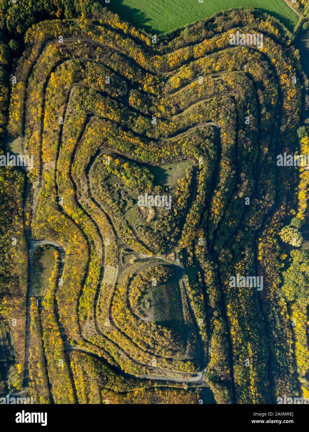 Isohypsen hi-res stock photography and images - Alamy
