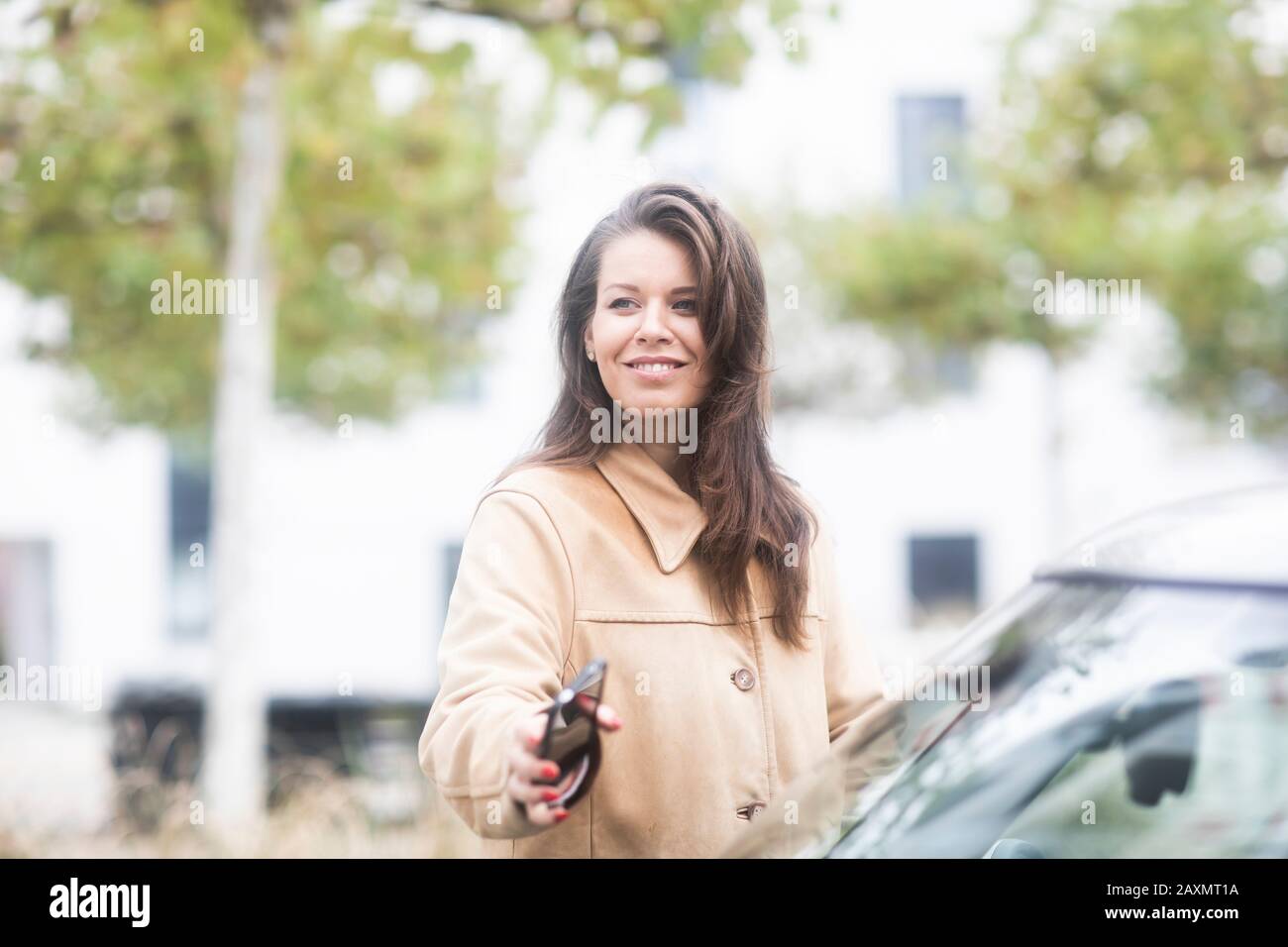 Woman driver using car hi-res stock photography and images - Alamy