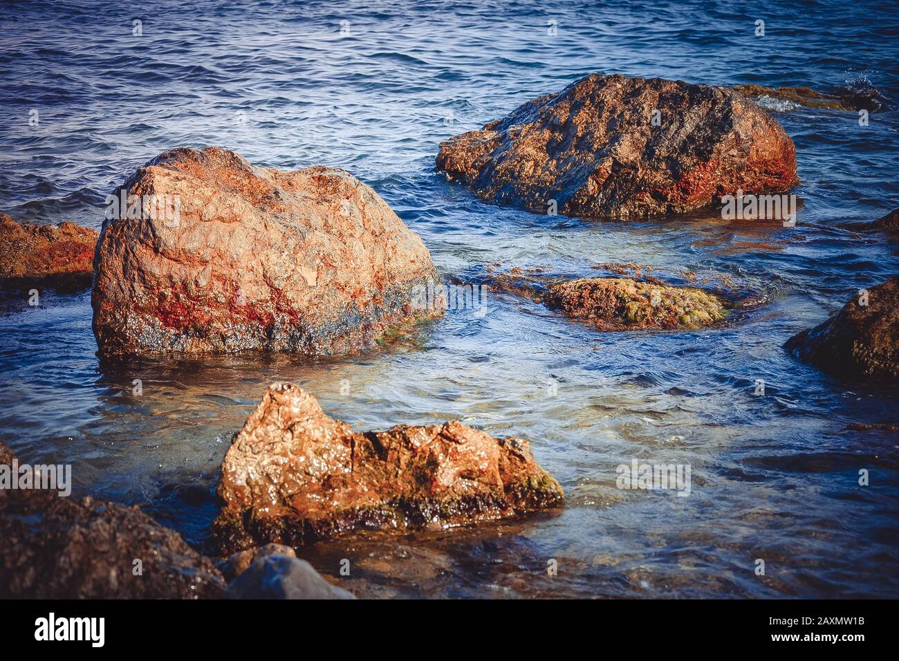 Big and small stones hi-res stock photography and images - Alamy