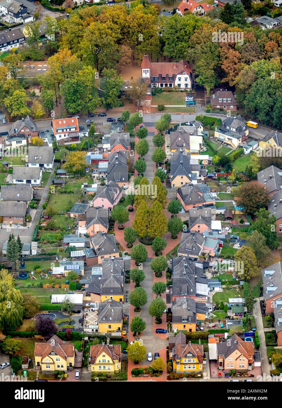 Working class dwelling houses hi-res stock photography and images - Alamy