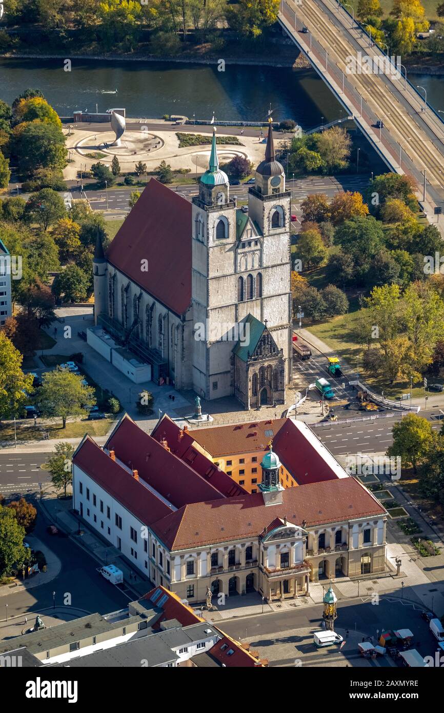 Aerial shots, city hall Magdeburg, city council Magdeburg, marketplace ...