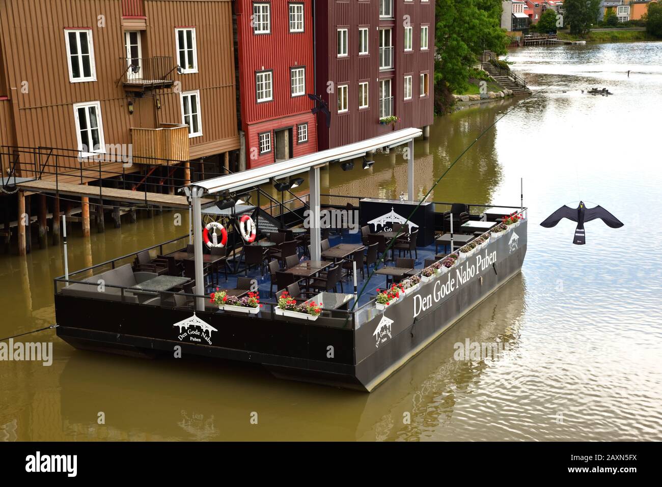 Den gode nabo puben hi-res stock photography and images - Alamy