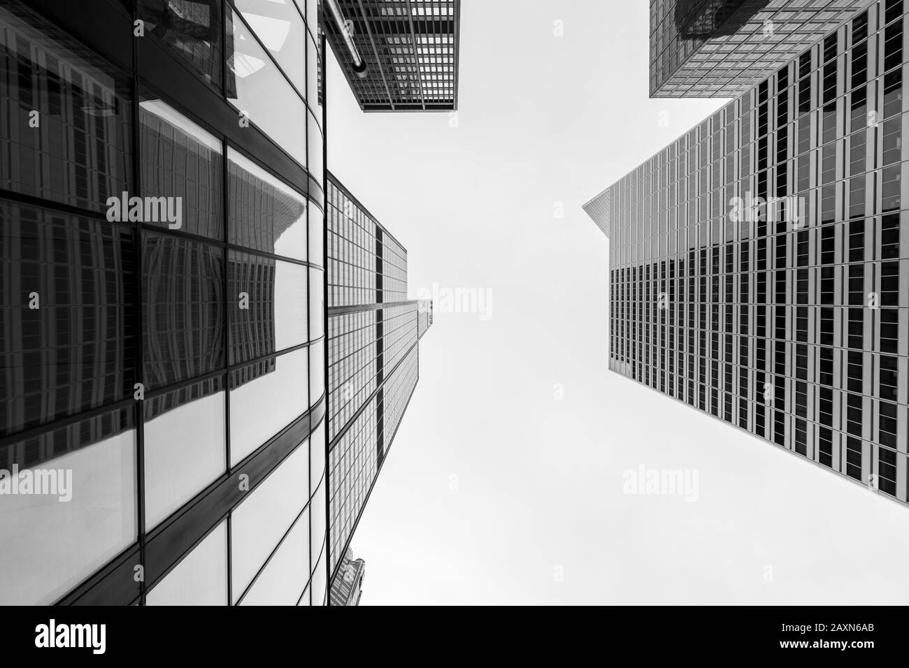 Wide view leading lines hi-res stock photography and images - Alamy