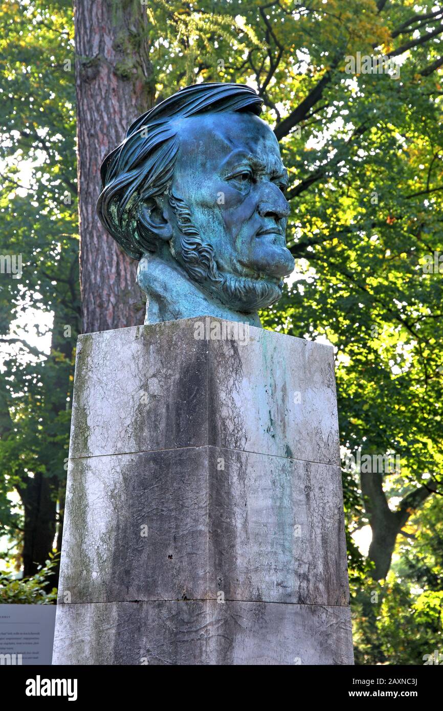 Arno breker hi-res stock photography and images - Alamy