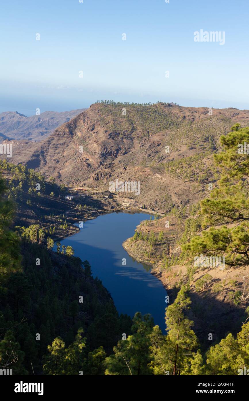 Reservoir islands viewpoint hi-res stock photography and images - Alamy