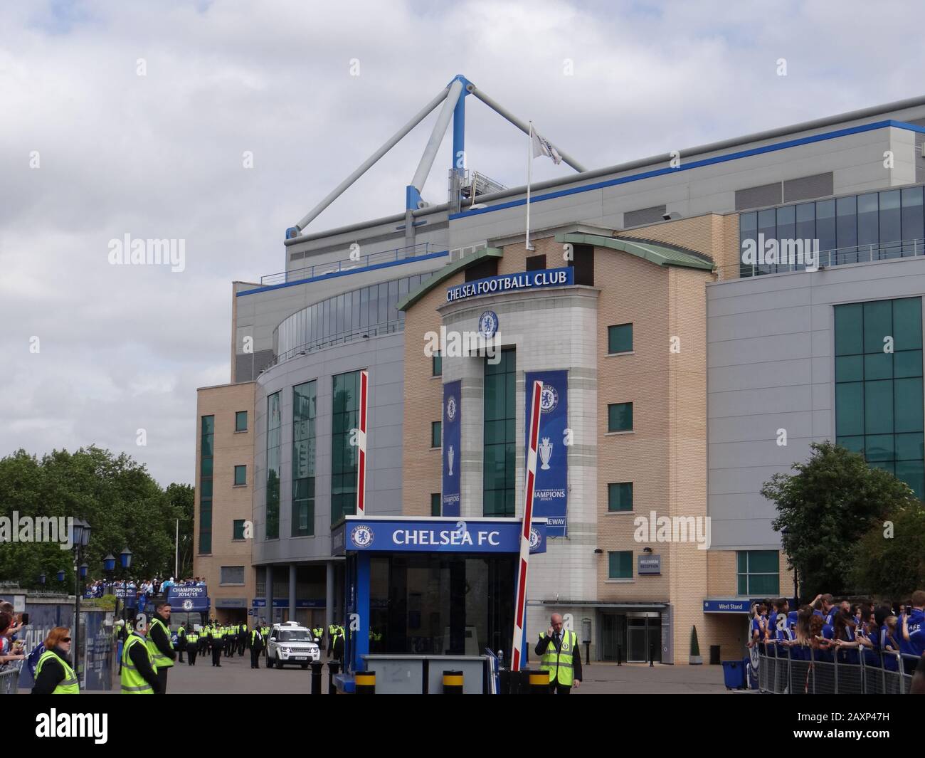 Chelsea Victory Parade - Champions 2014-2015, London Stock Photo - Alamy