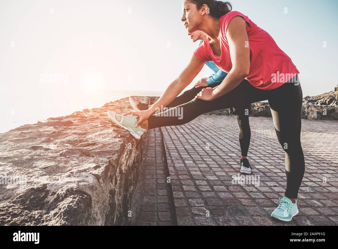 Couple man woman jogging gym hi-res stock photography and images - Alamy