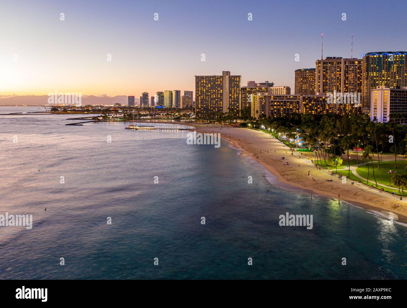 Oahu at sunset hi-res stock photography and images - Alamy
