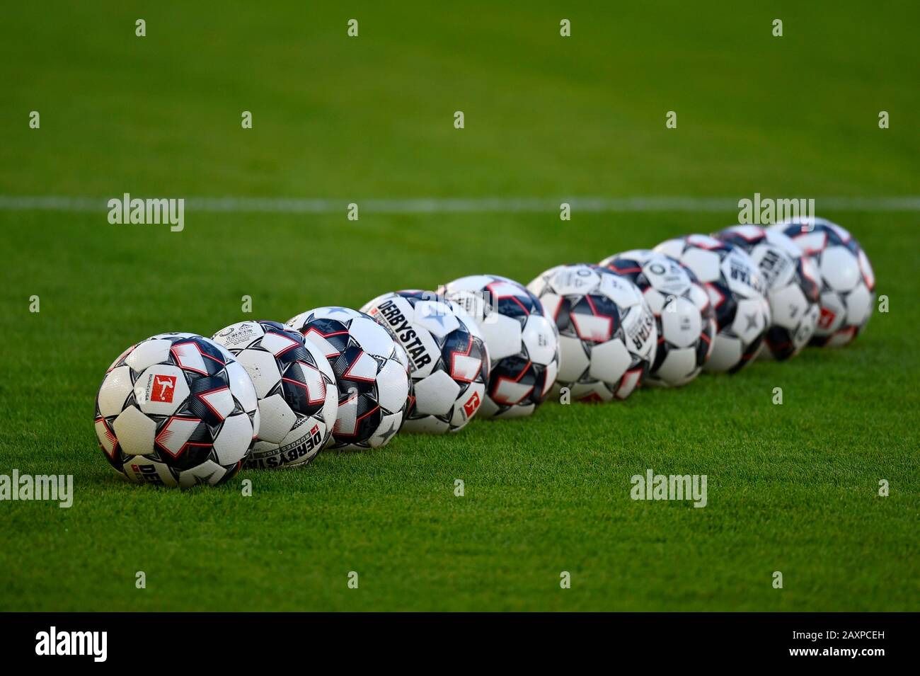 Mercedes benz stadium, game hi-res stock photography and images - Alamy