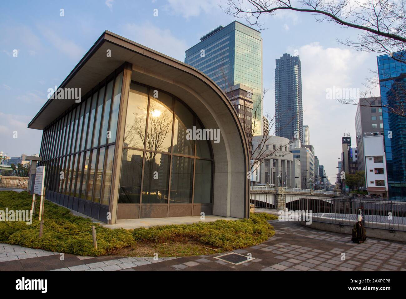 Beautiful Nakanoshima Rose Garden garden in Osaka Osaka. Beginning of ...