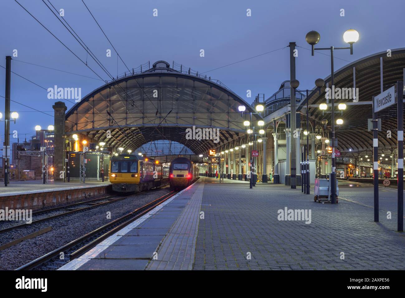 Northern Rail class 142 pacer train and Arriva Crosscountry Trains High ...