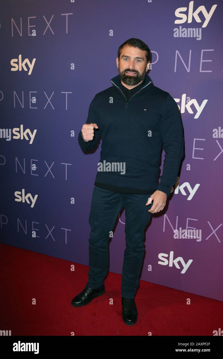 Ant middleton hi-res stock photography and images - Alamy