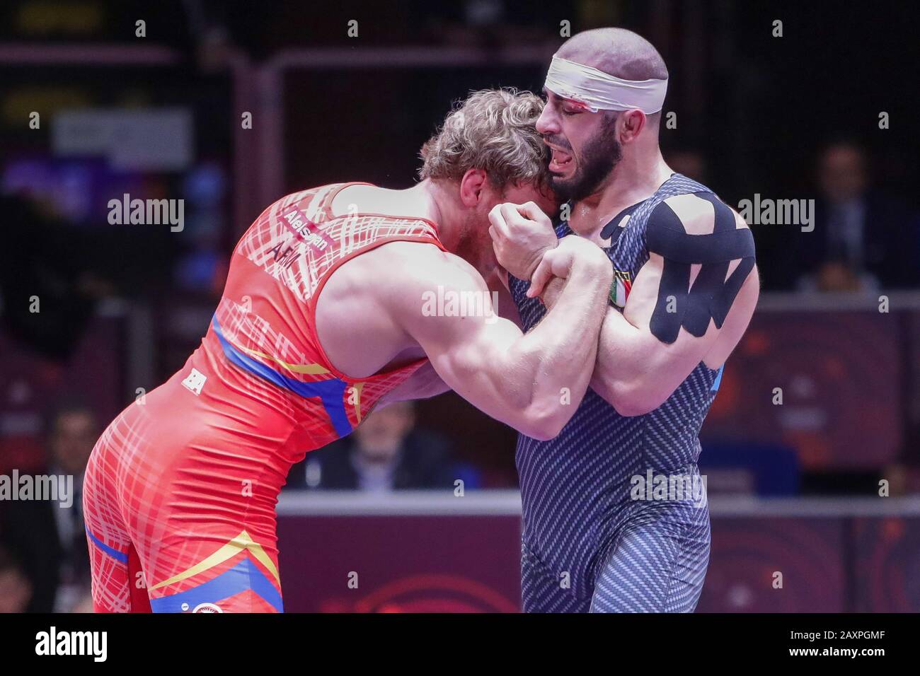 Wrestling greco roman hi-res stock photography and images - Alamy