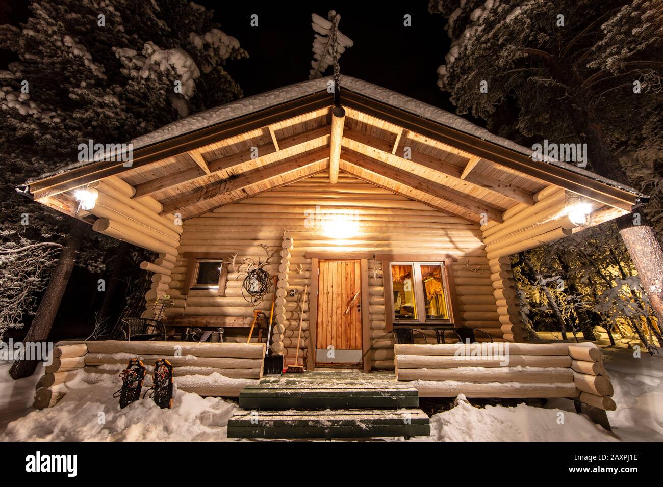Finland, Lapland, Cabin in winter in the snow Stock Photo - Alamy