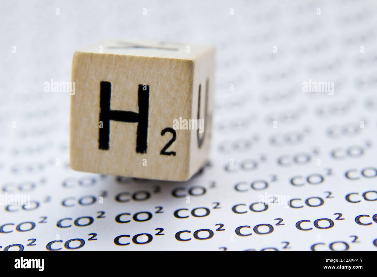 H2 symbolbild hi-res stock photography and images - Alamy