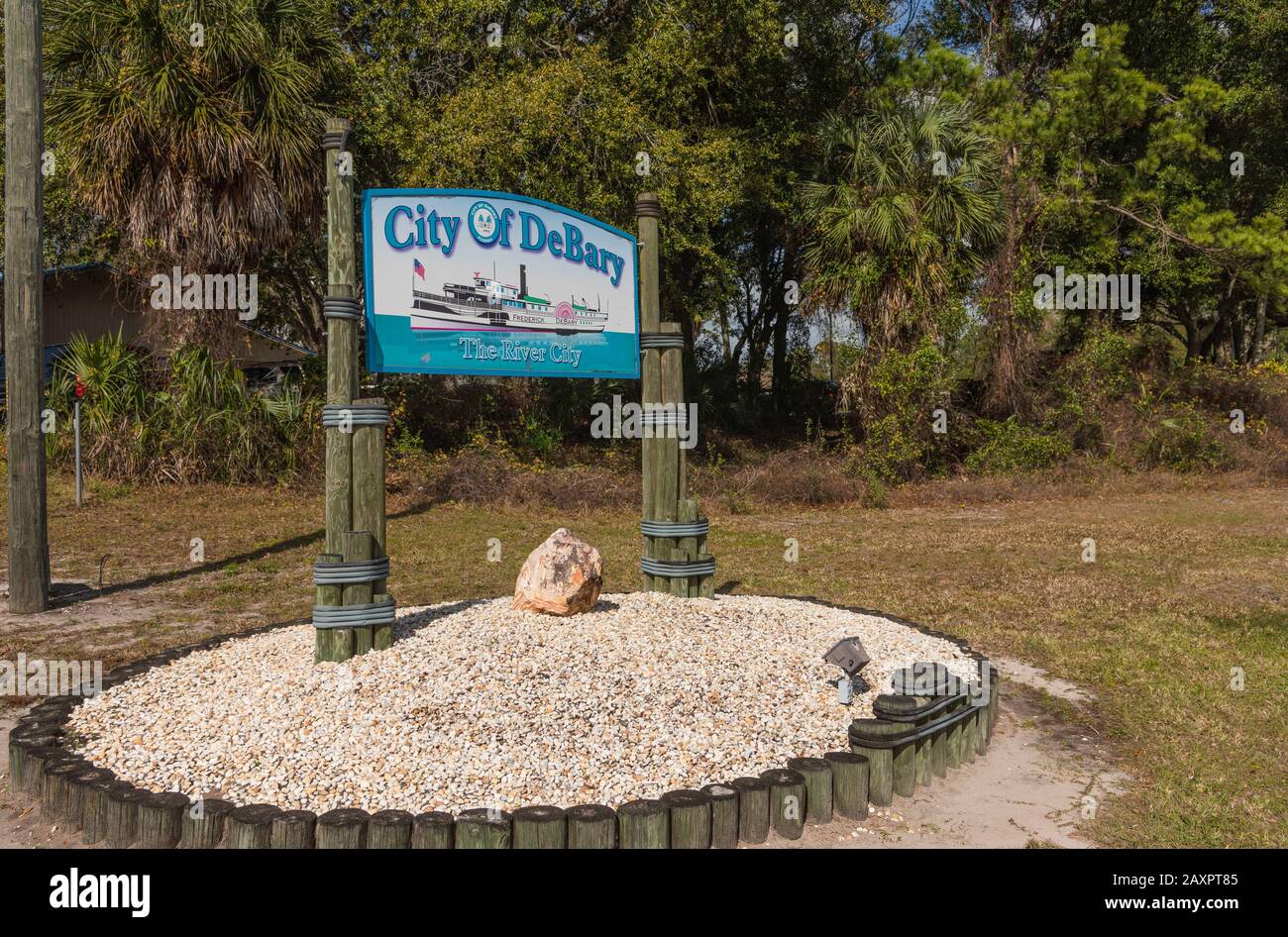 Welcome Sign to the City of DeBary, Florida USA Stock Photo - Alamy