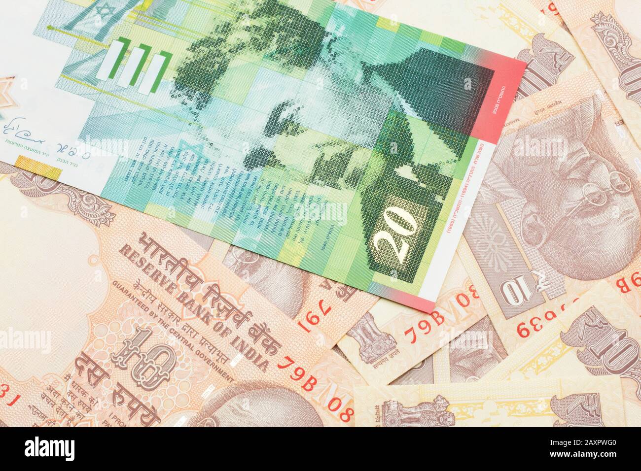 Indian One Rupee Coins From Hi res Stock Photography And Images Alamy