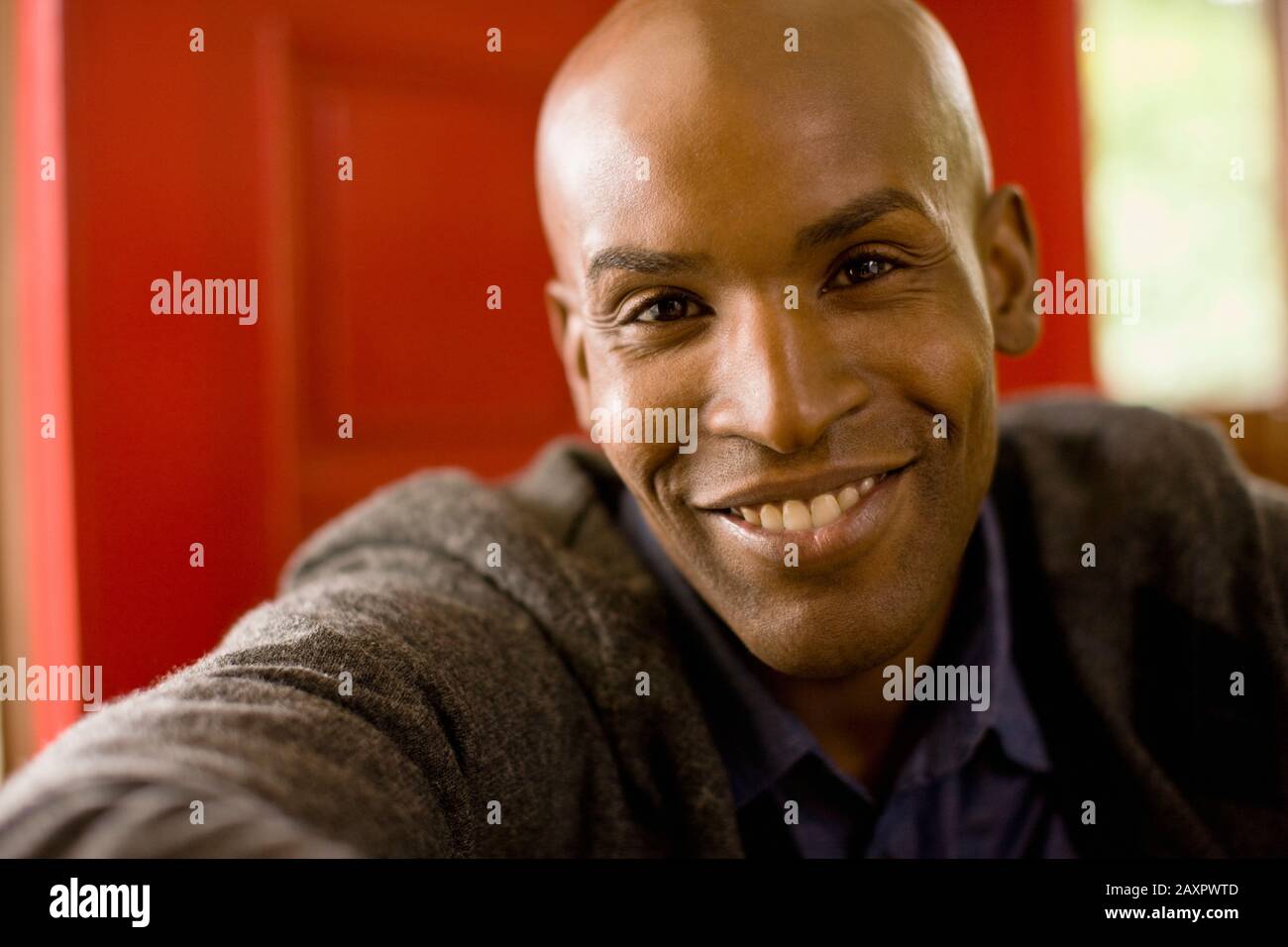 Happiness portraits hi-res stock photography and images - Alamy