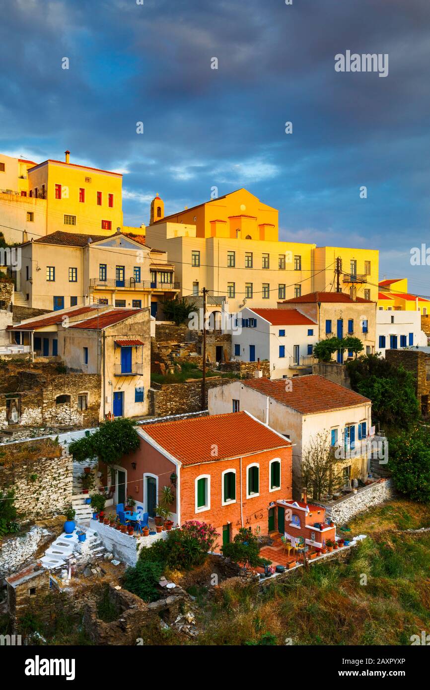 View of Ioulida village on Kea island in Greece Stock Photo - Alamy