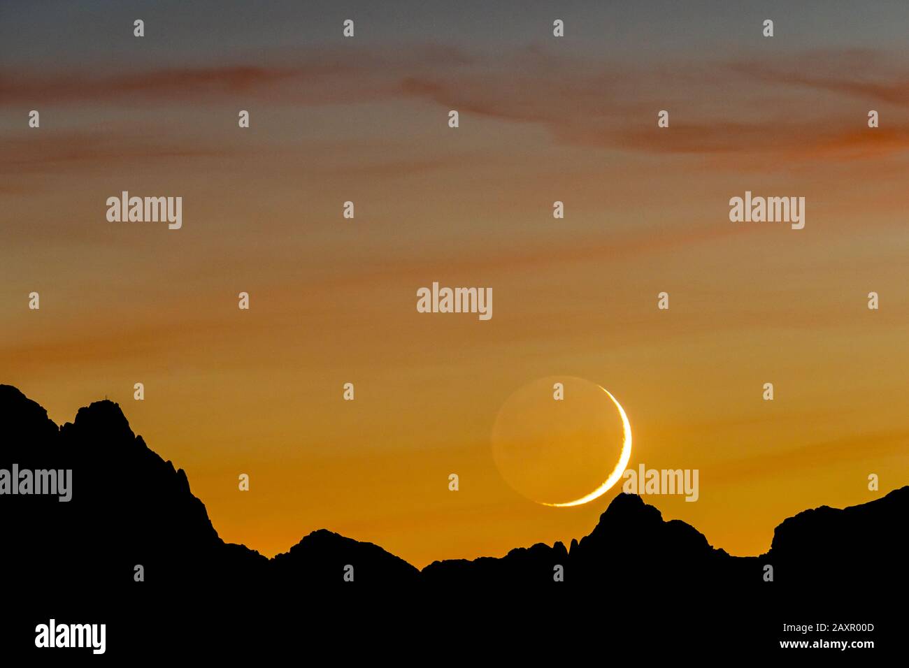 Crescent moon cross hi-res stock photography and images - Alamy