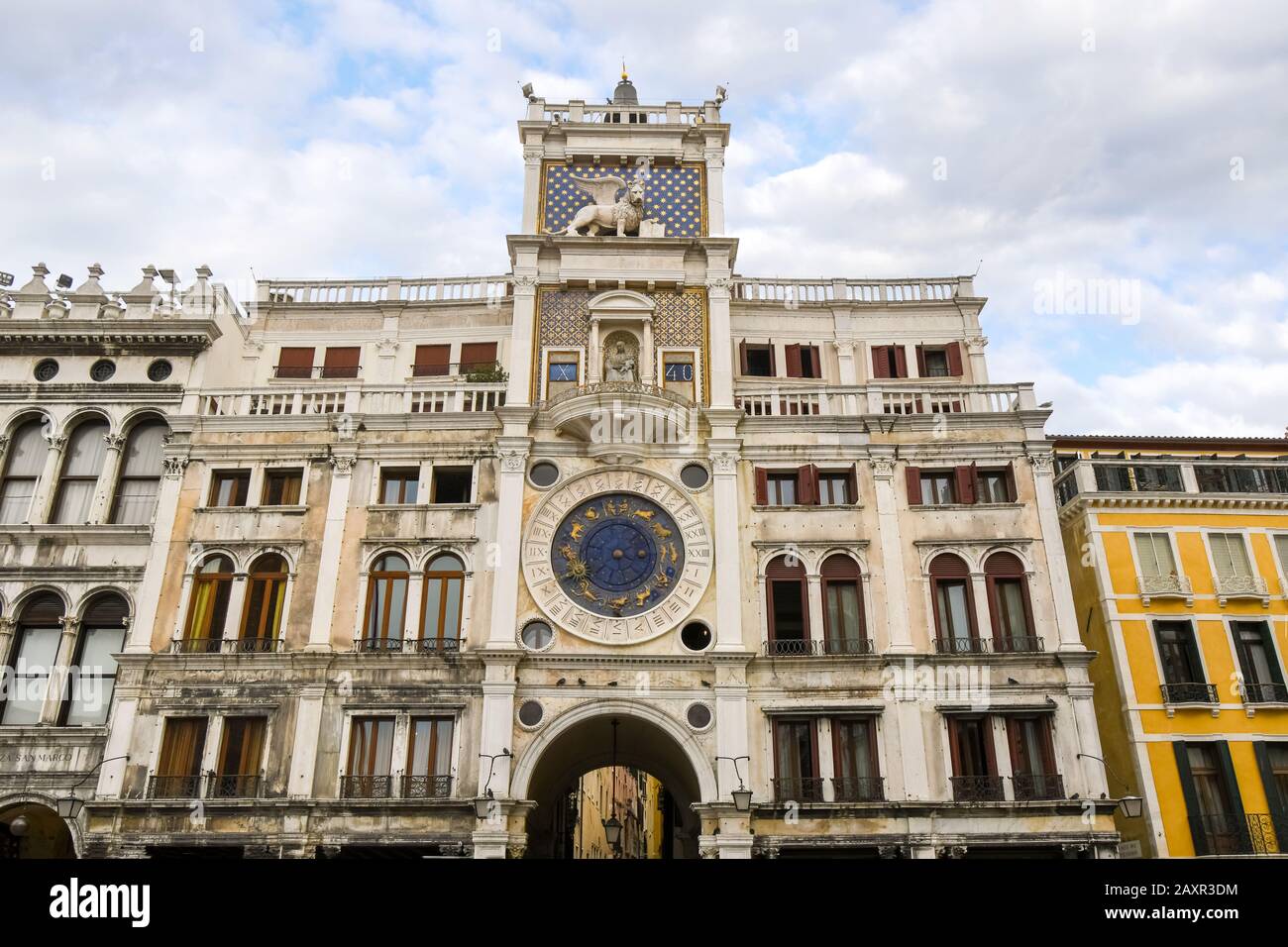 Merceria venice hi-res stock photography and images - Alamy