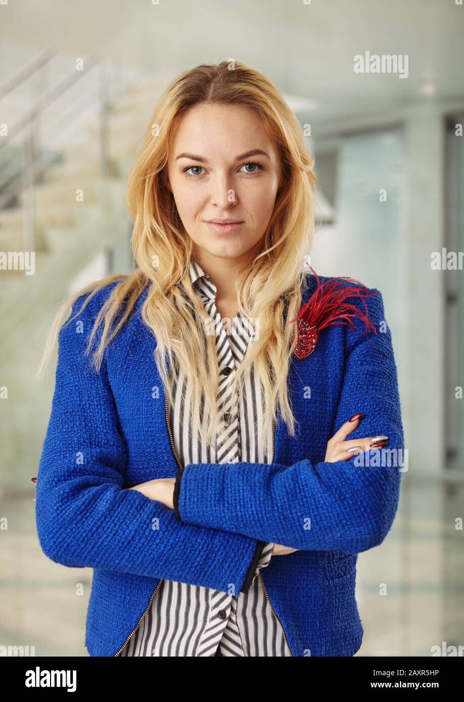 Dark blue jacket hi-res stock photography and images - Alamy