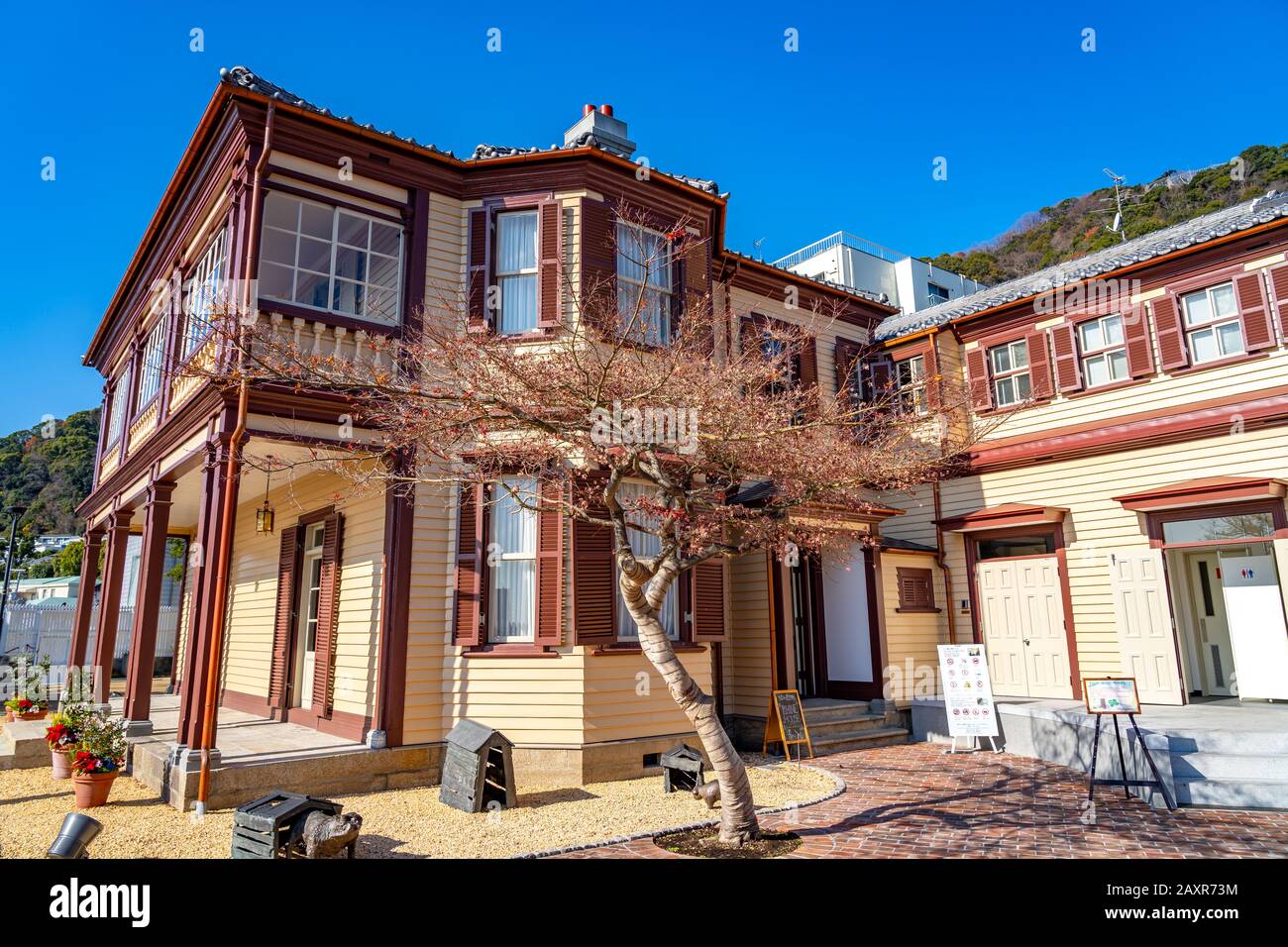 Kobe kitano ijinkan street hi-res stock photography and images - Alamy