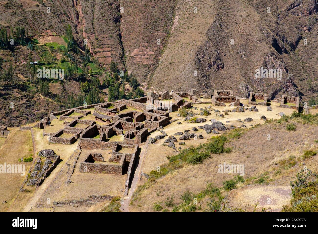 Andean landscape, P'isaqa, Pisaca, urban complex at citadel of Pisac ...