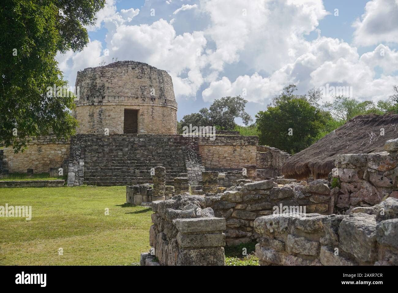 Mayapan, Yucatan, Mexico: El Templo Redondo -- The Round Temple ...