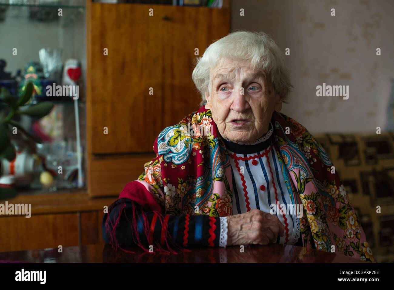 Granny in fancy dress hi-res stock photography and images - Alamy