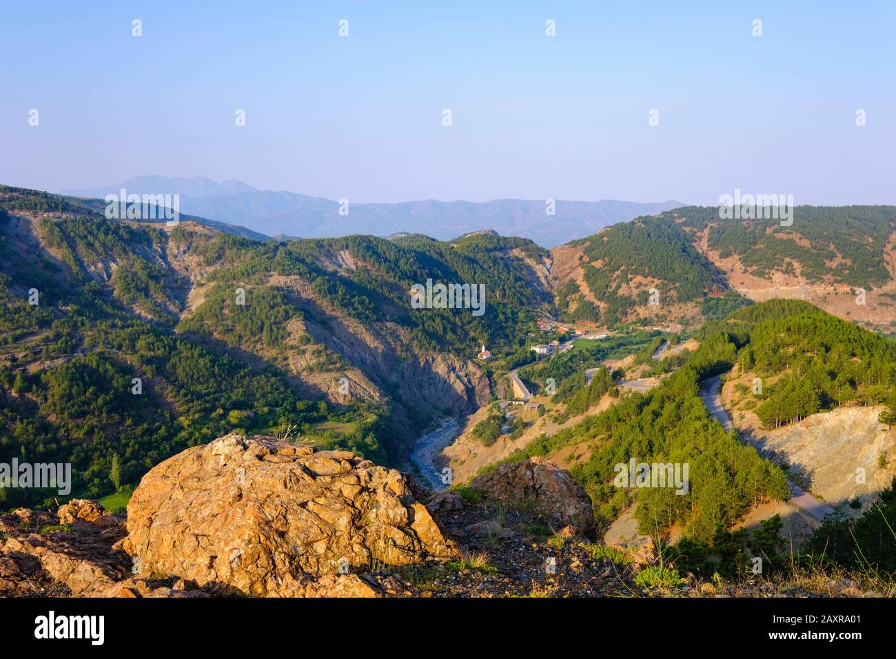 Mount puka hi-res stock photography and images - Alamy