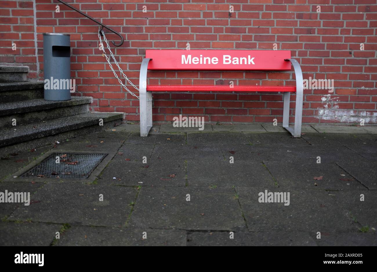 Anti theft device hi-res stock photography and images - Alamy