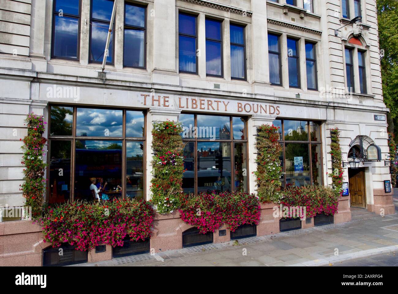 Liberty bounds hi-res stock photography and images - Alamy