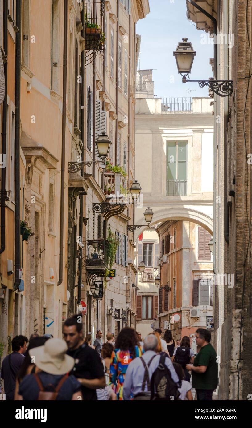 Ancient rome town street scene hi-res stock photography and images - Alamy